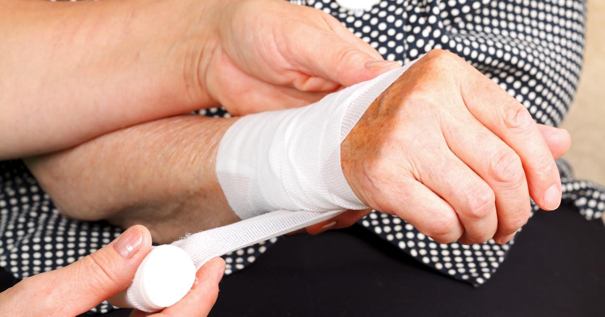 Types de douleurs à l'avant-bras | Causes et complications des douleurs ...